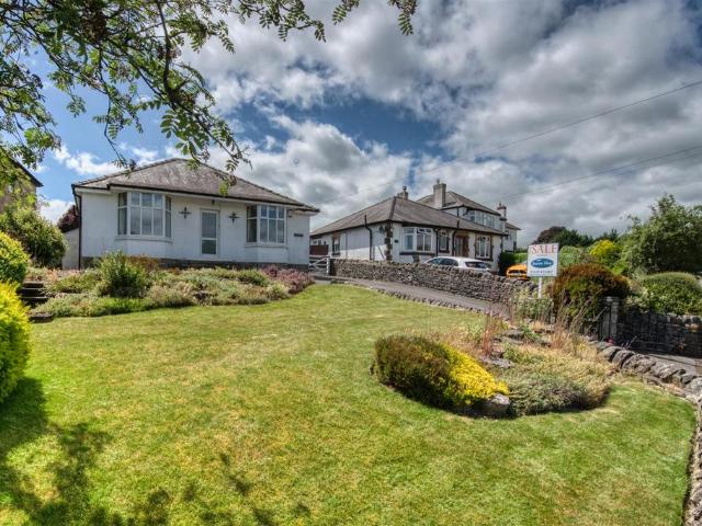 2 bedroom bungalow for sale