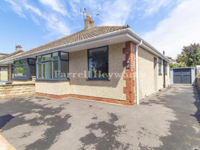 2 bedroom bungalow for sale