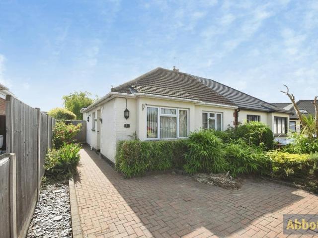 2 bedroom bungalow for sale
