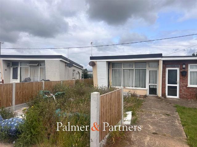 2 bedroom bungalow for sale