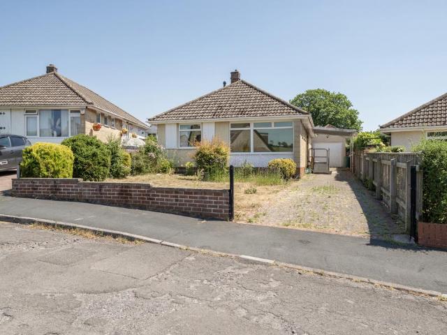 2 bedroom bungalow for sale