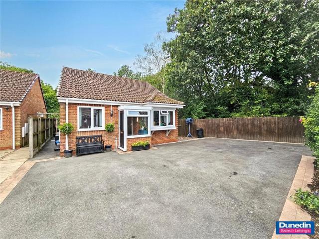 2 bedroom bungalow for sale