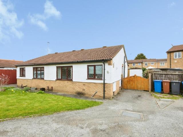 2 bedroom bungalow for sale