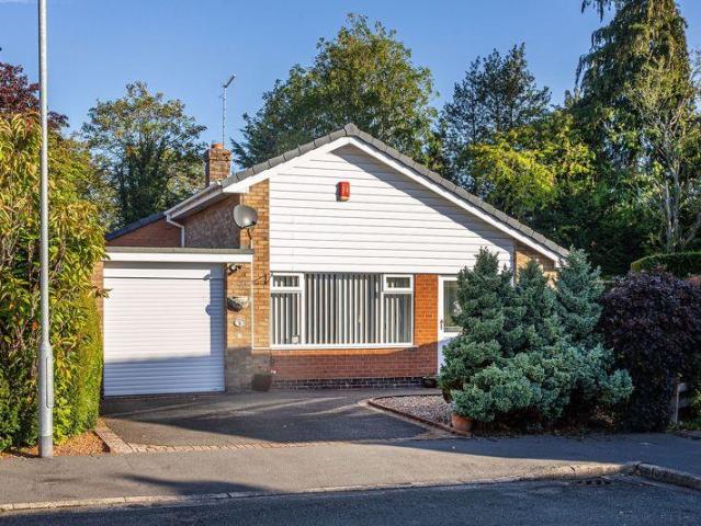 2 bedroom bungalow for sale