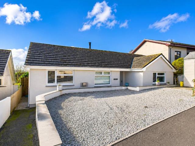 2 bedroom bungalow for sale