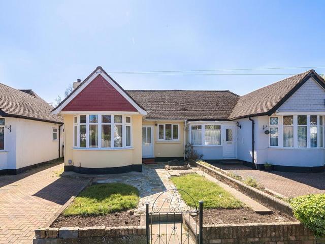 2 bedroom bungalow for sale