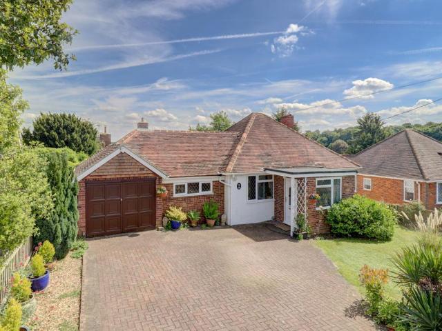 2 bedroom bungalow for sale