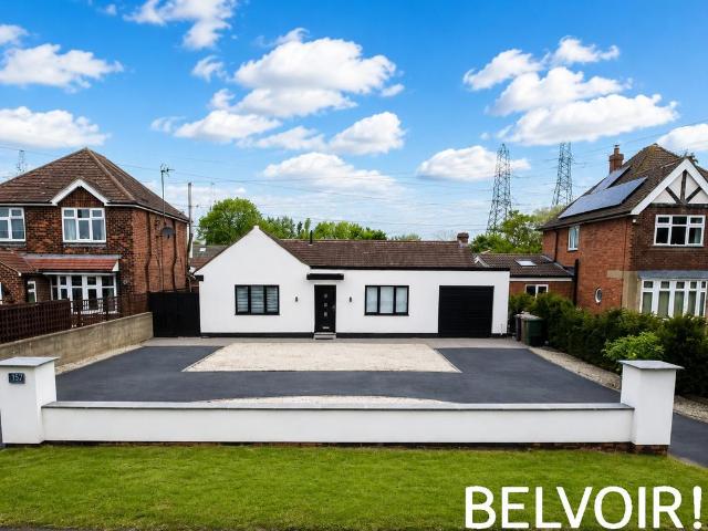 2 bedroom bungalow for sale