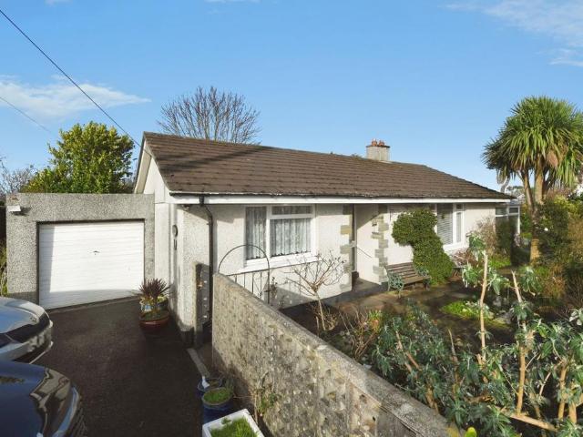 2 bedroom bungalow for sale