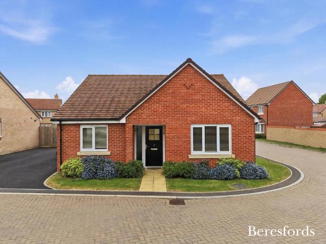 2 bedroom bungalow for sale