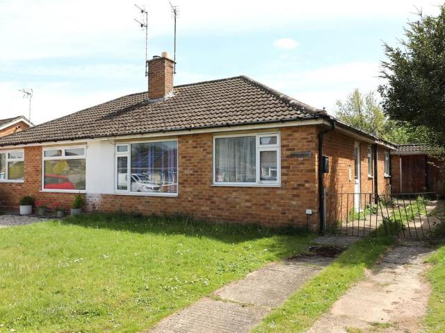 2 bedroom bungalow for sale