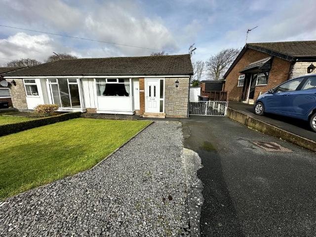 2 bedroom bungalow for sale