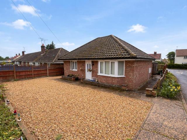 2 bedroom bungalow for sale