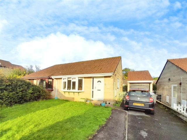 2 bedroom bungalow for sale