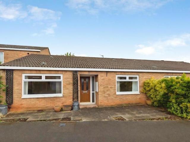 2 bedroom bungalow for sale