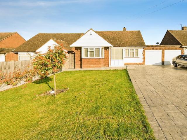 2 bedroom bungalow for sale