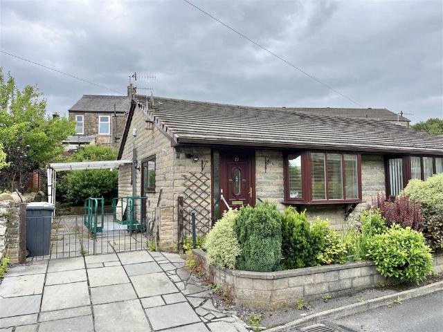 2 bedroom bungalow for sale