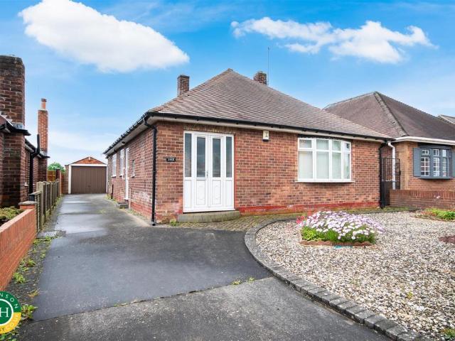 2 bedroom bungalow for sale