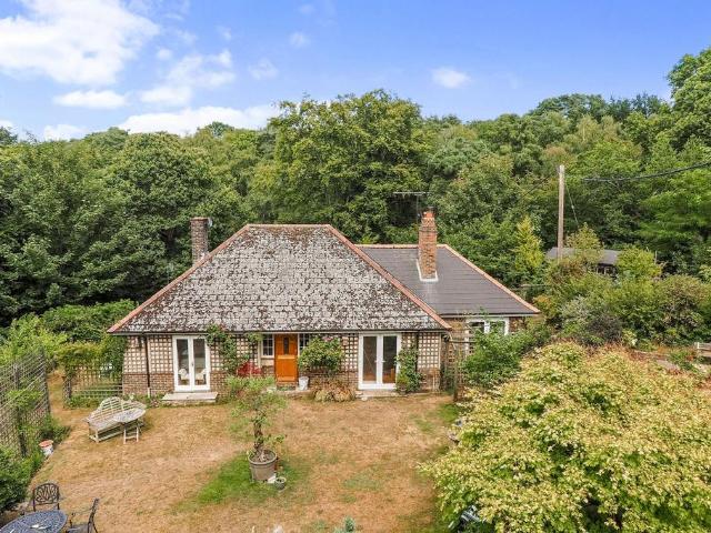 2 bedroom bungalow for sale