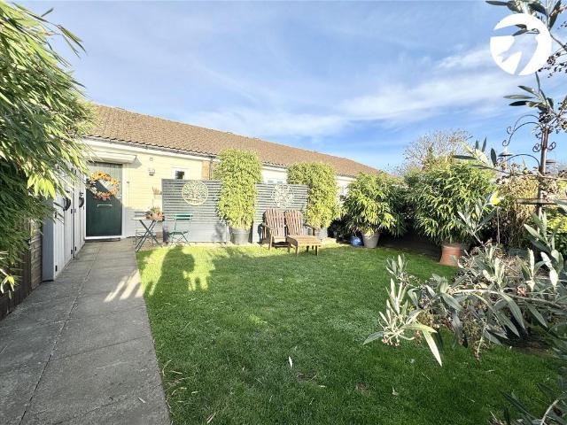 2 bedroom bungalow for sale