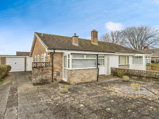2 bedroom bungalow for sale