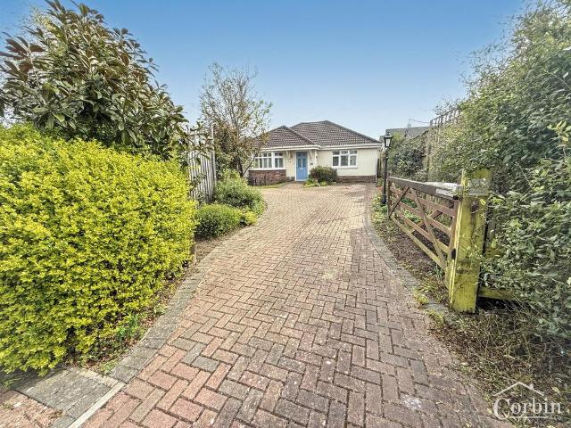 2 bedroom bungalow for sale
