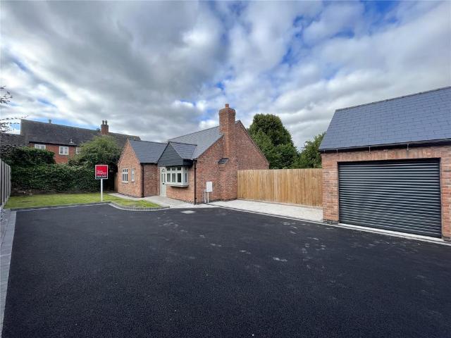 2 bedroom bungalow for sale