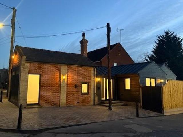 2 bedroom bungalow for sale