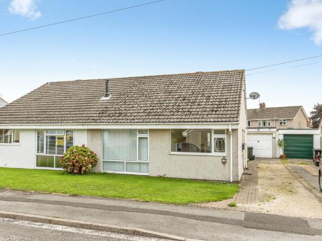 2 bedroom bungalow for sale