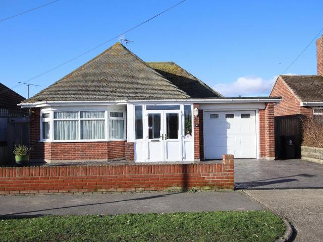 2 bedroom bungalow for sale
