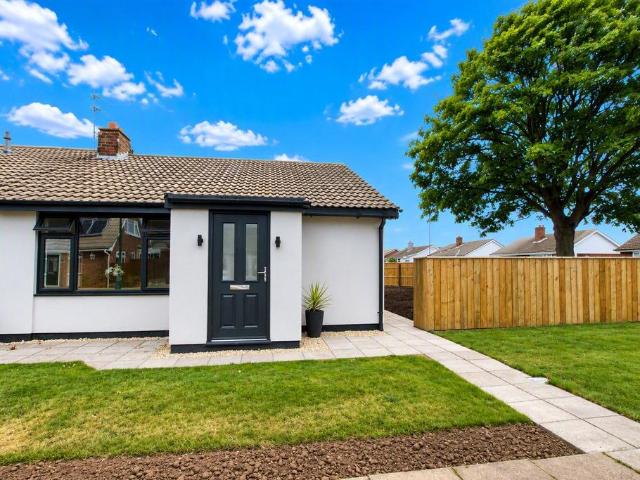 2 bedroom semi detached bungalow for sale