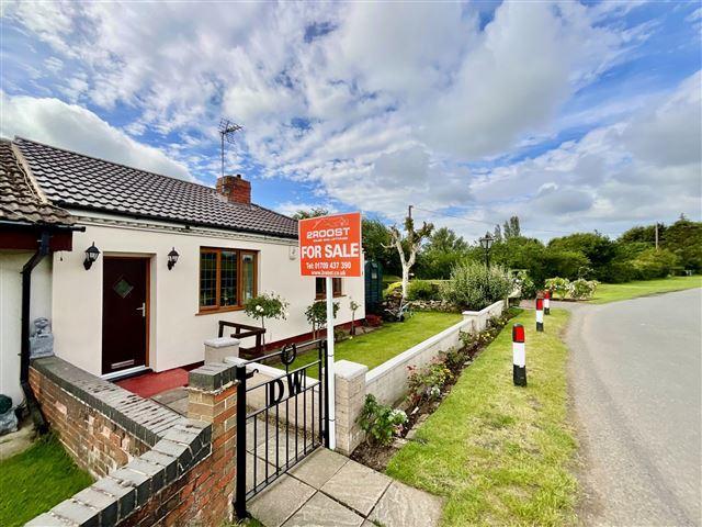 2 bedroom bungalow for sale