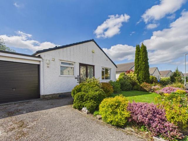 2 bedroom bungalow for sale