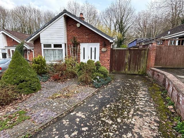 2 bedroom bungalow for sale