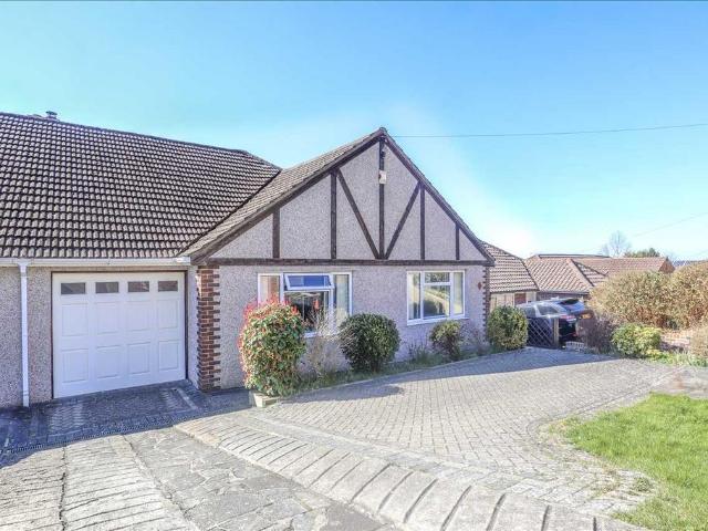 2 bedroom bungalow for sale