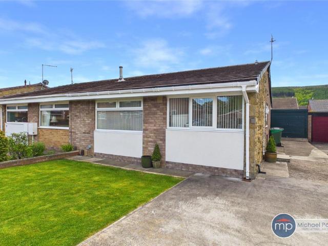 2 bedroom bungalow for sale