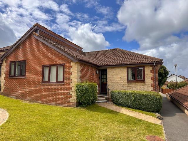2 bedroom bungalow for sale