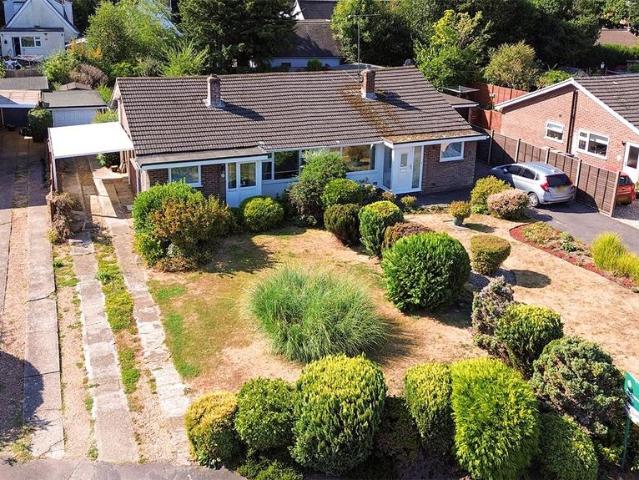 2 bedroom bungalow for sale