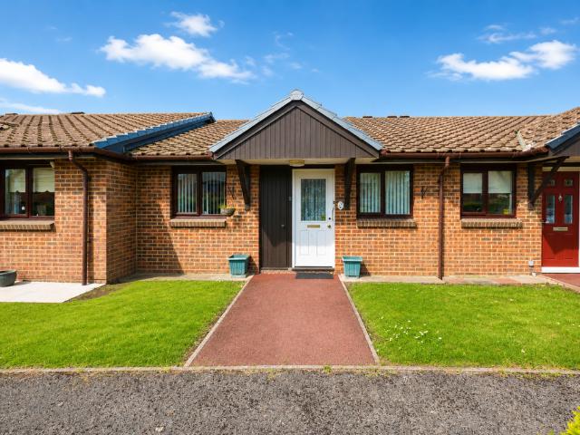 2 bedroom bungalow for sale