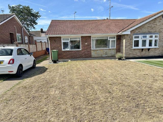 2 bedroom bungalow for sale
