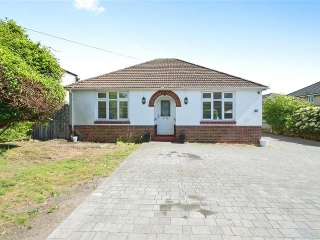 2 bedroom bungalow for sale