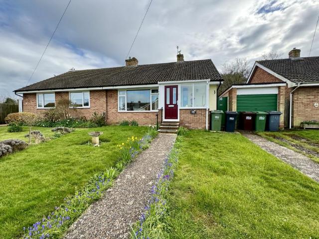 2 bedroom bungalow for sale