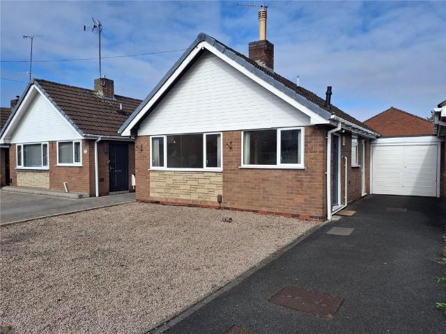 2 bedroom bungalow for sale