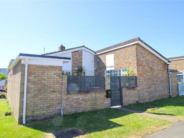 2 bedroom bungalow for sale
