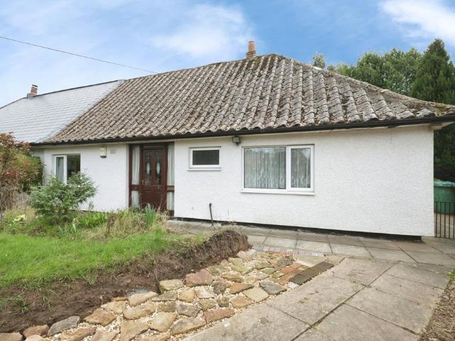 2 bedroom bungalow for sale