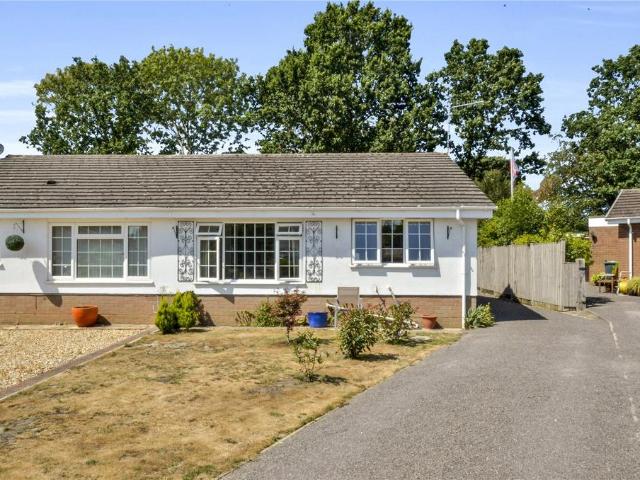 2 bedroom bungalow for sale
