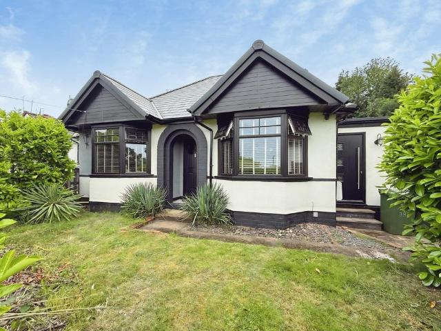 2 bedroom bungalow for sale
