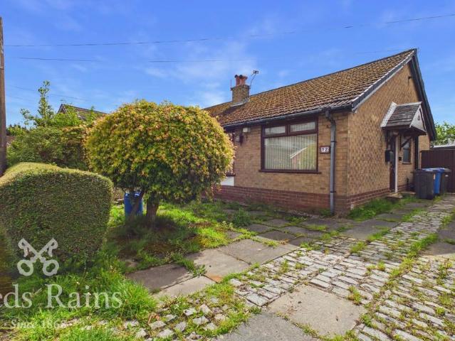 2 bedroom bungalow for sale