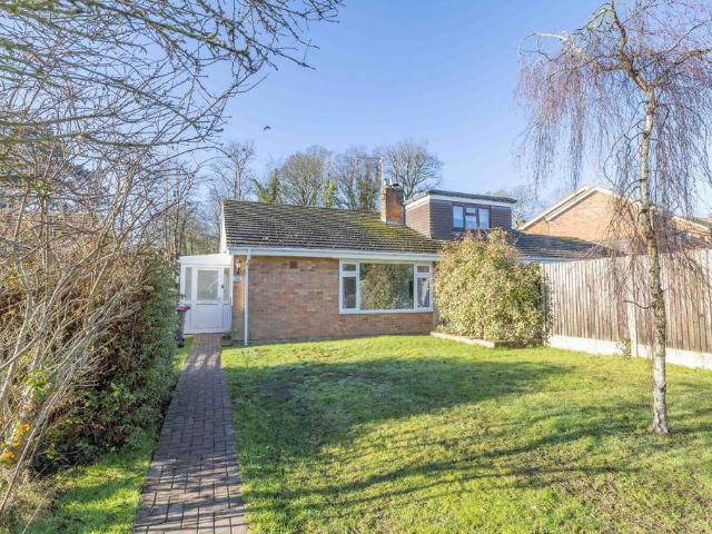 2 bedroom bungalow for sale