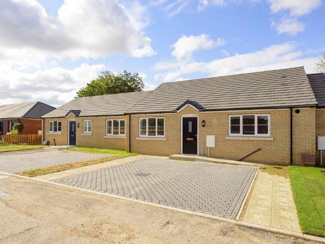2 bedroom bungalow for sale
